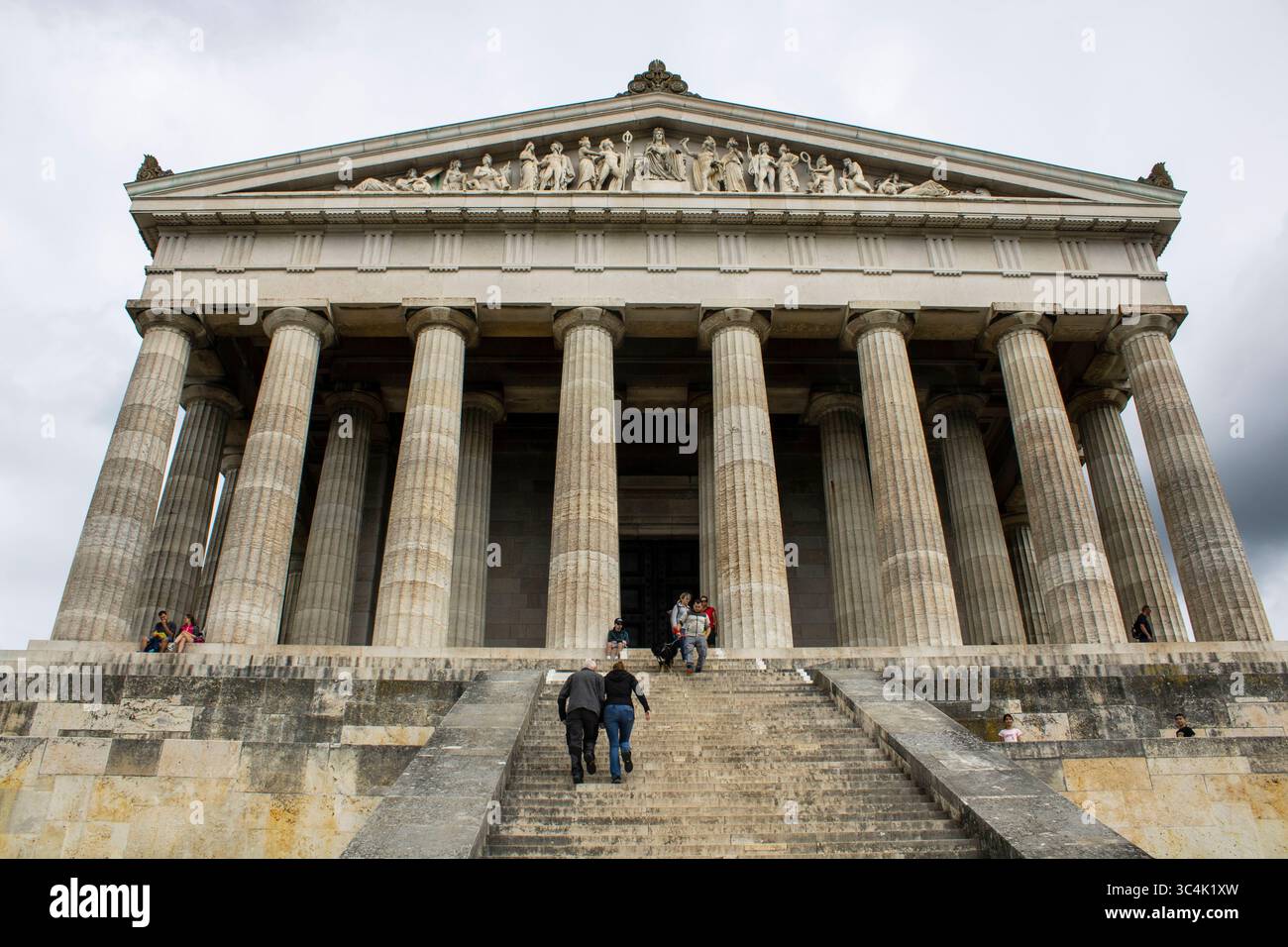 Gedenkstätte Walhalla Walhalla ist eine Gedenkstätte auf dem Bräuberg ...