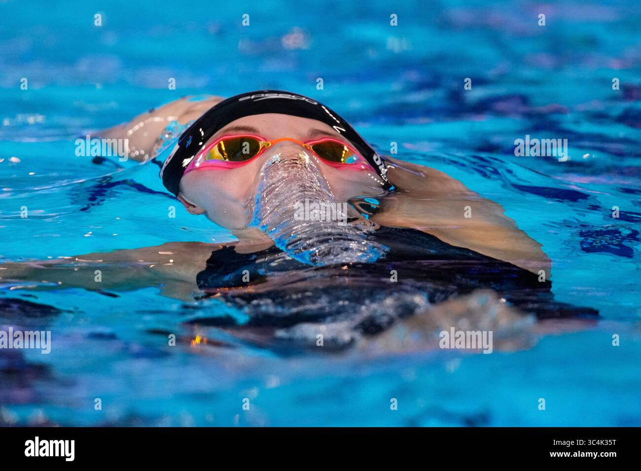 Regan Smith of the United States competes in the women's 100m ...