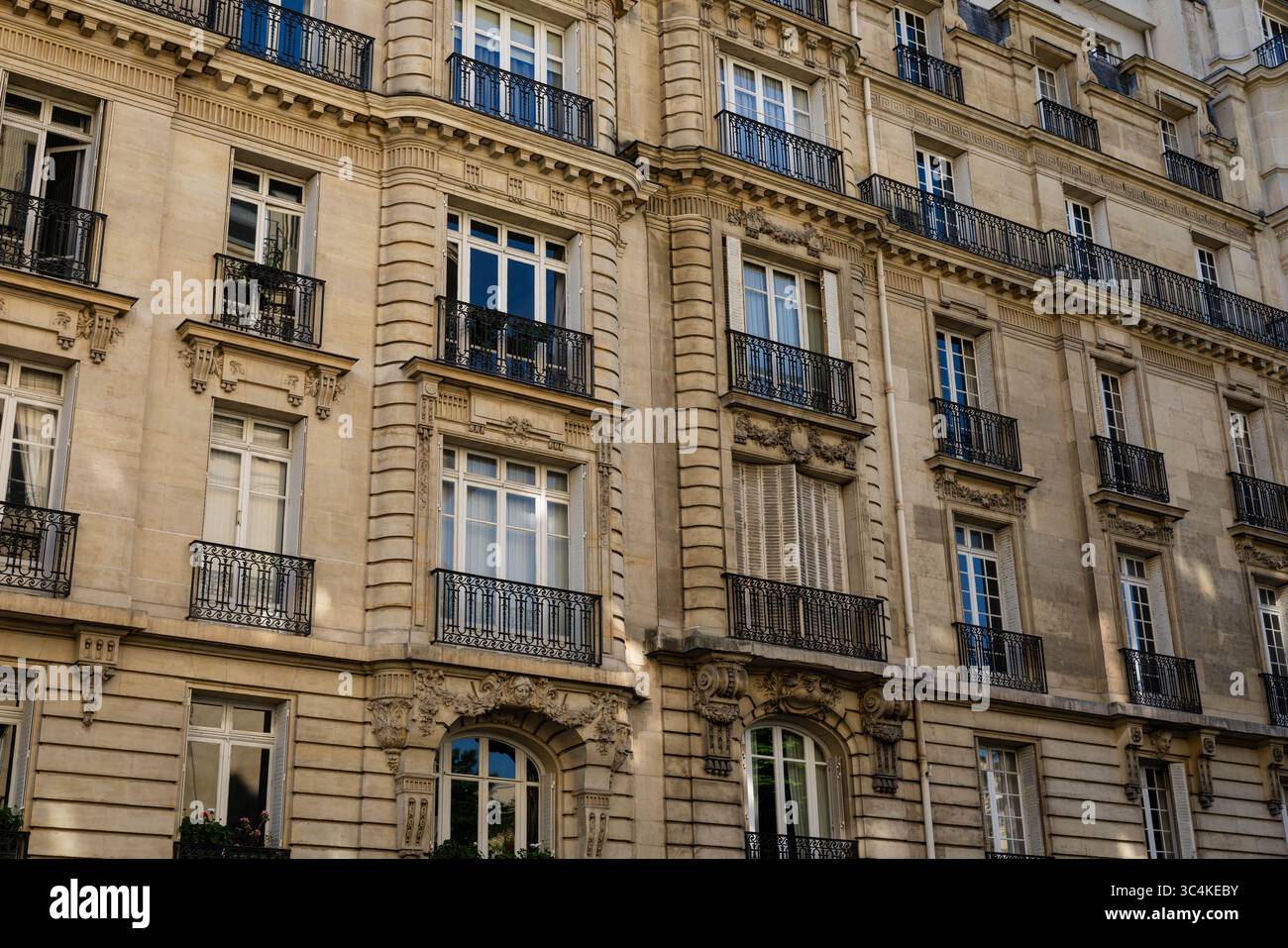 Elegant old building balconies hi-res stock photography and images - Alamy