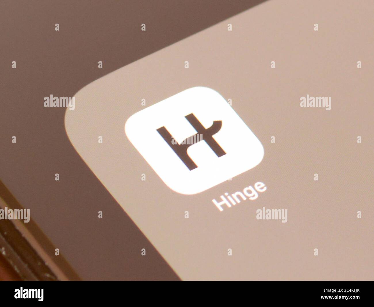Hinge app hi-res stock photography and images - Alamy
