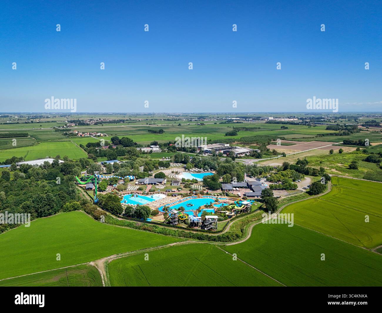 1 via case sparse hi-res stock photography and images - Alamy