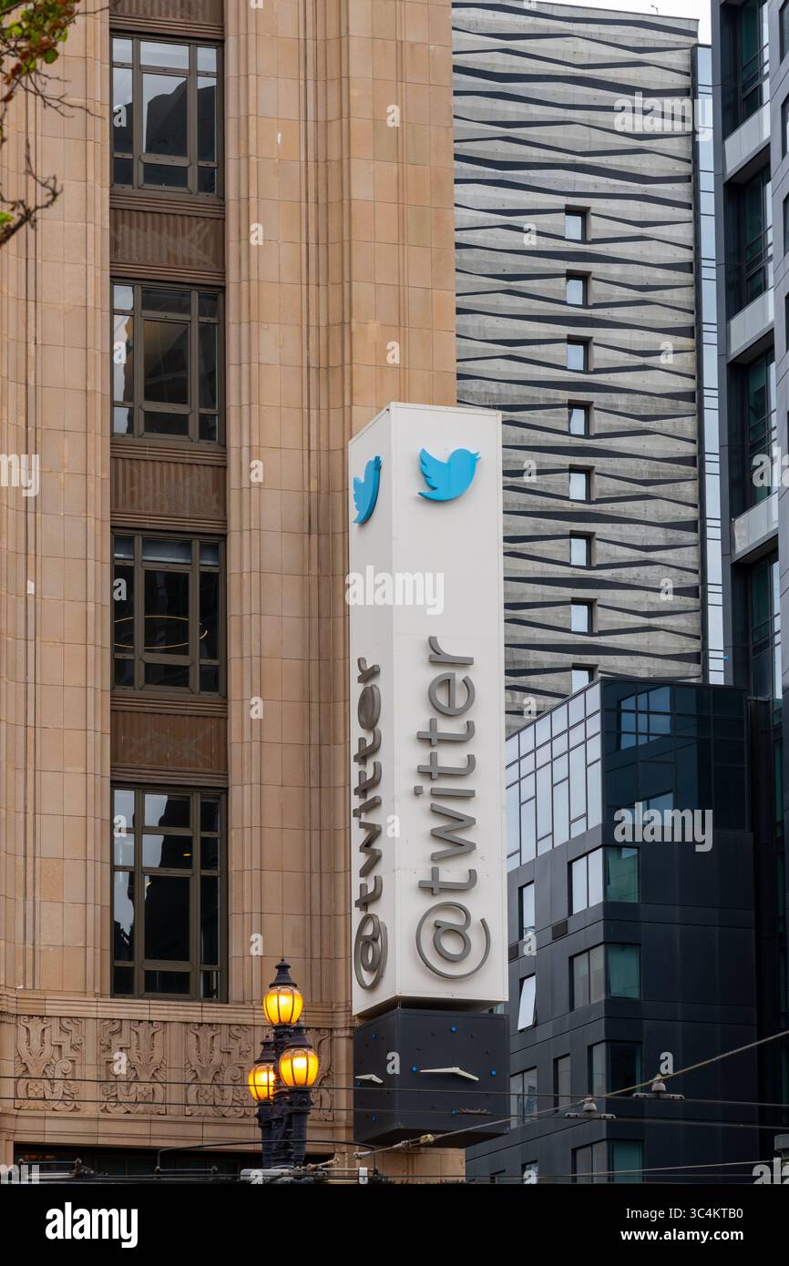 Twitter headquarters people hi-res stock photography and images - Alamy