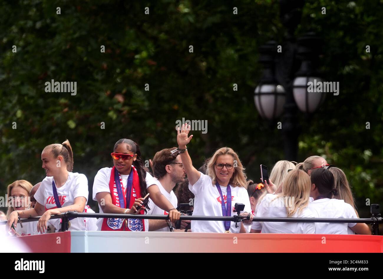 England's Georgia Stanway, Khiara Keating and manager Sarina Wiegman ...