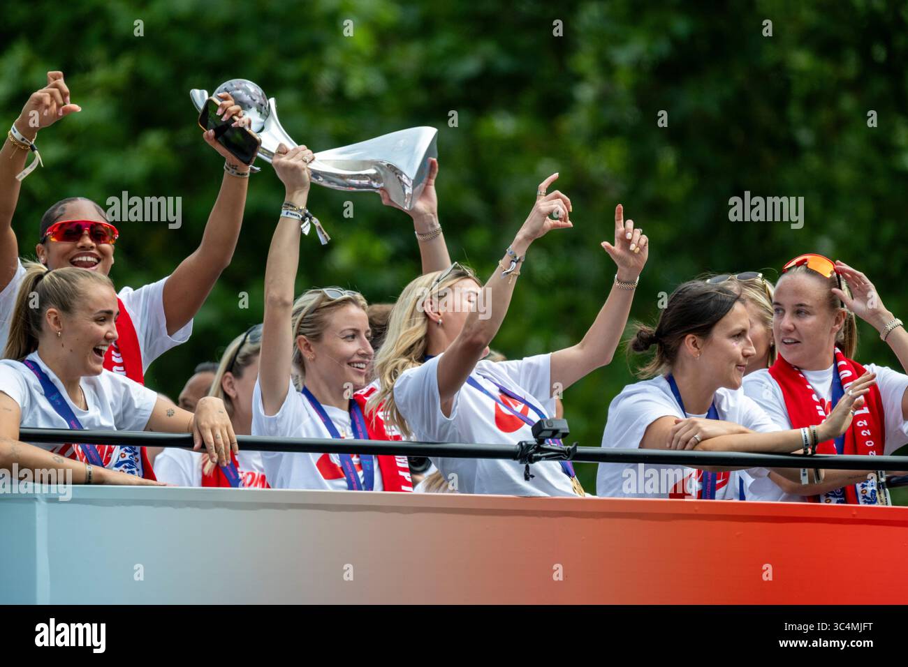 London, UK. 29 July 2025. (L to R) Khiara Keating, Georgia Stanway ...