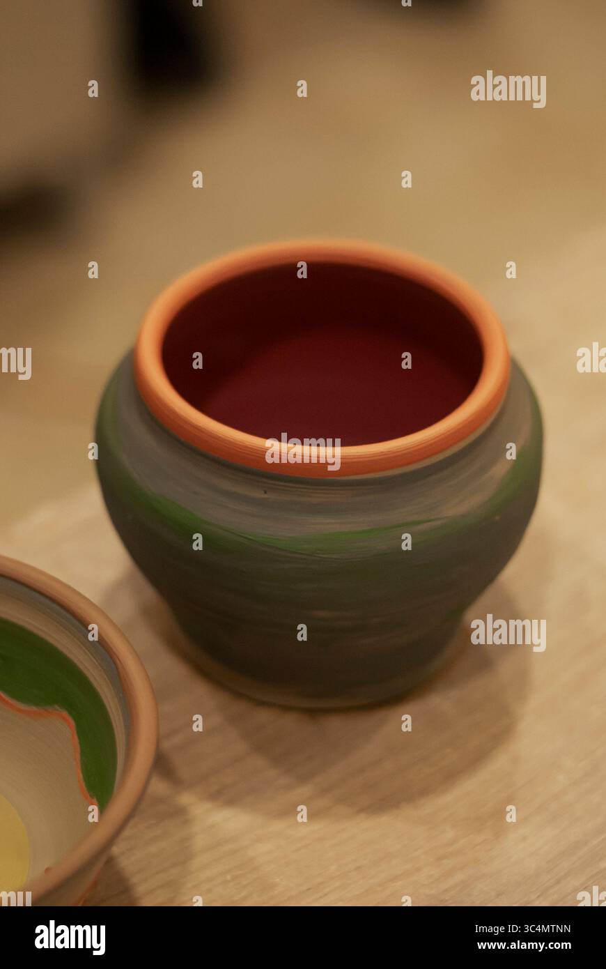 Wet clay cup forming hi-res stock photography and images - Alamy