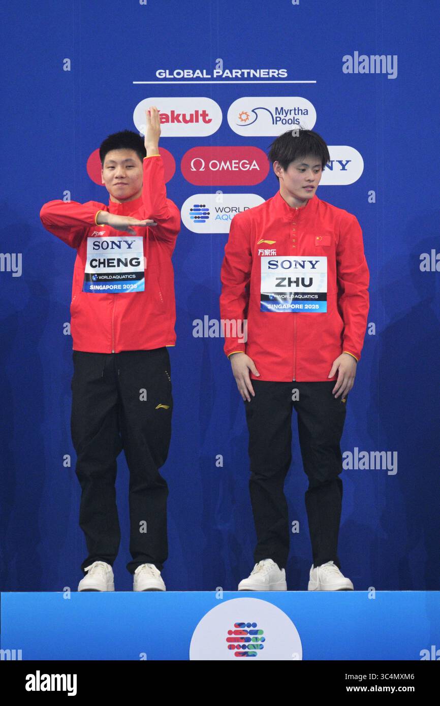 Singapore. 29th July, 2025. Gold medalists Cheng Zilong (L)/Zhu Zifeng ...