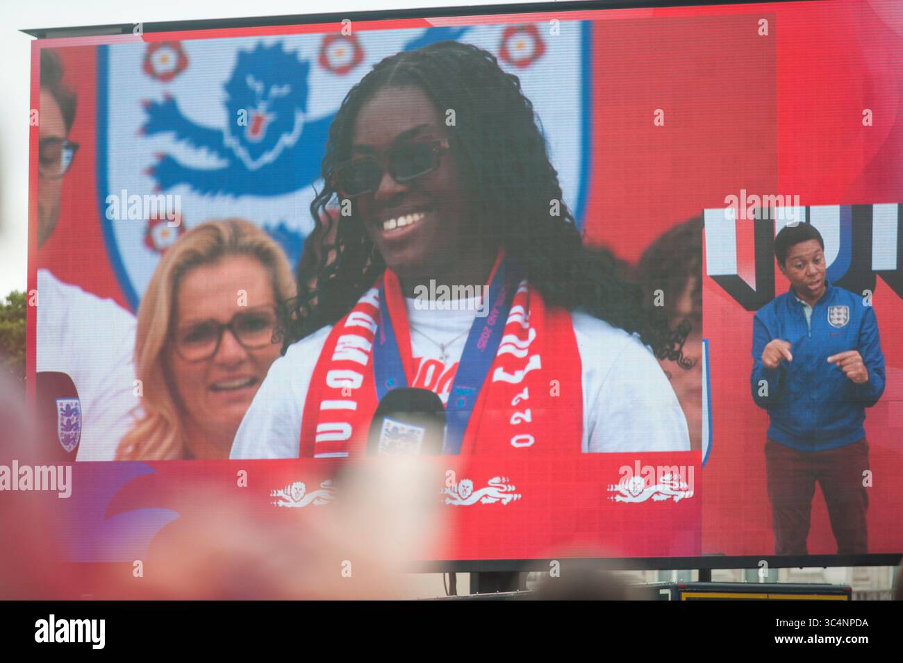 England’s Lionesses celebrate their EURO 2025 triumph at a homecoming ...