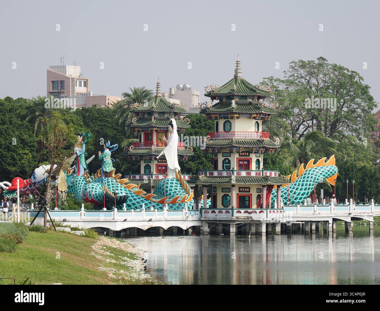 Vibrant pavilions hi-res stock photography and images - Alamy