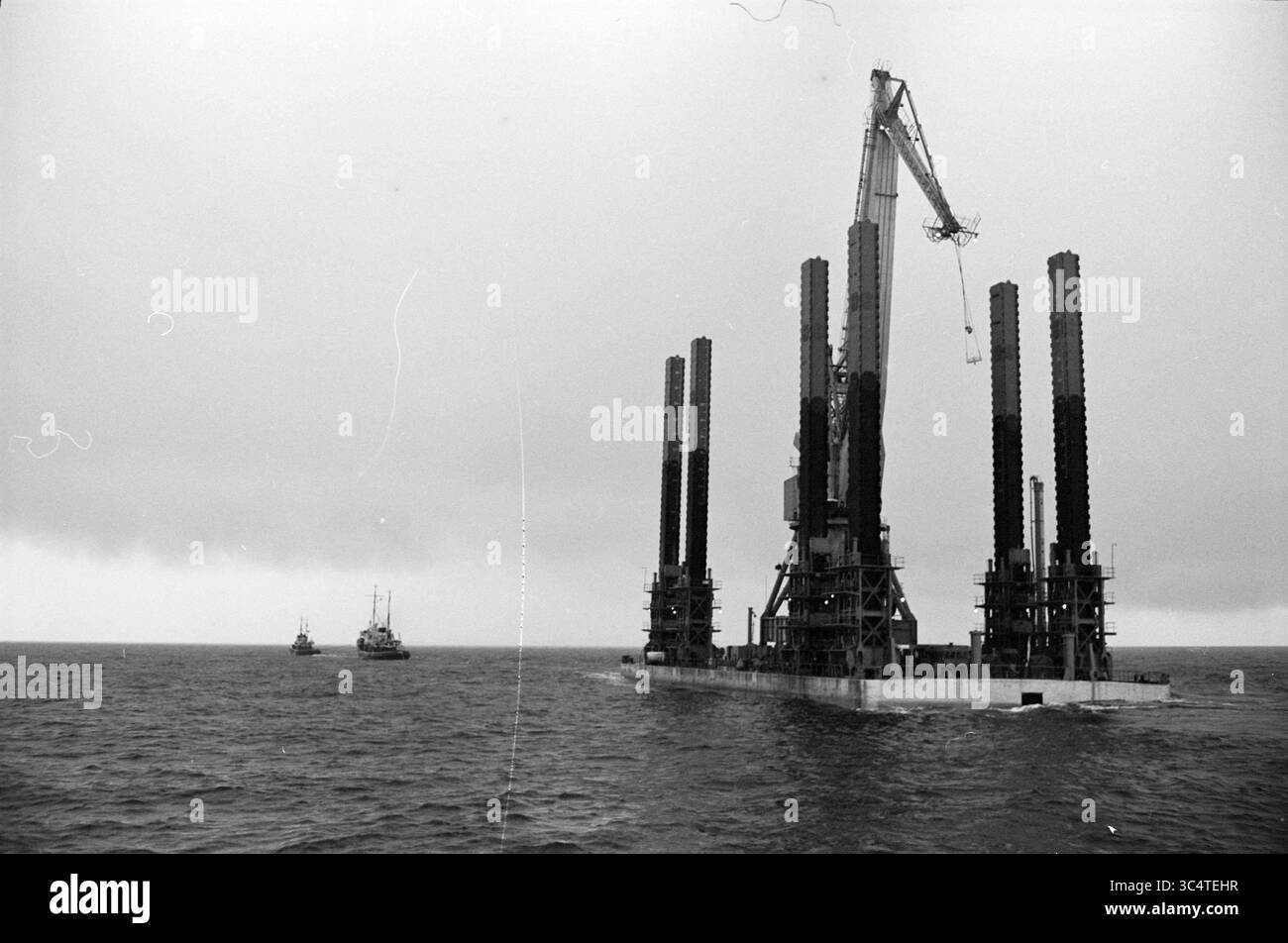 Trailing Spoonbill, Wijsmuller, 03-06-1964 Whizgle News, Dutch Desk ...