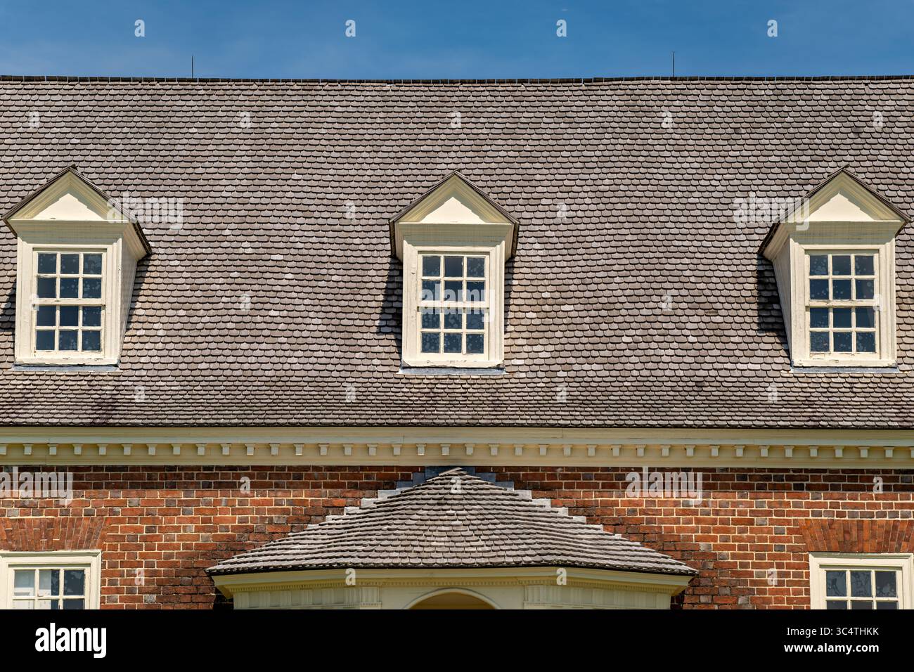English style georgian house hi-res stock photography and images - Alamy