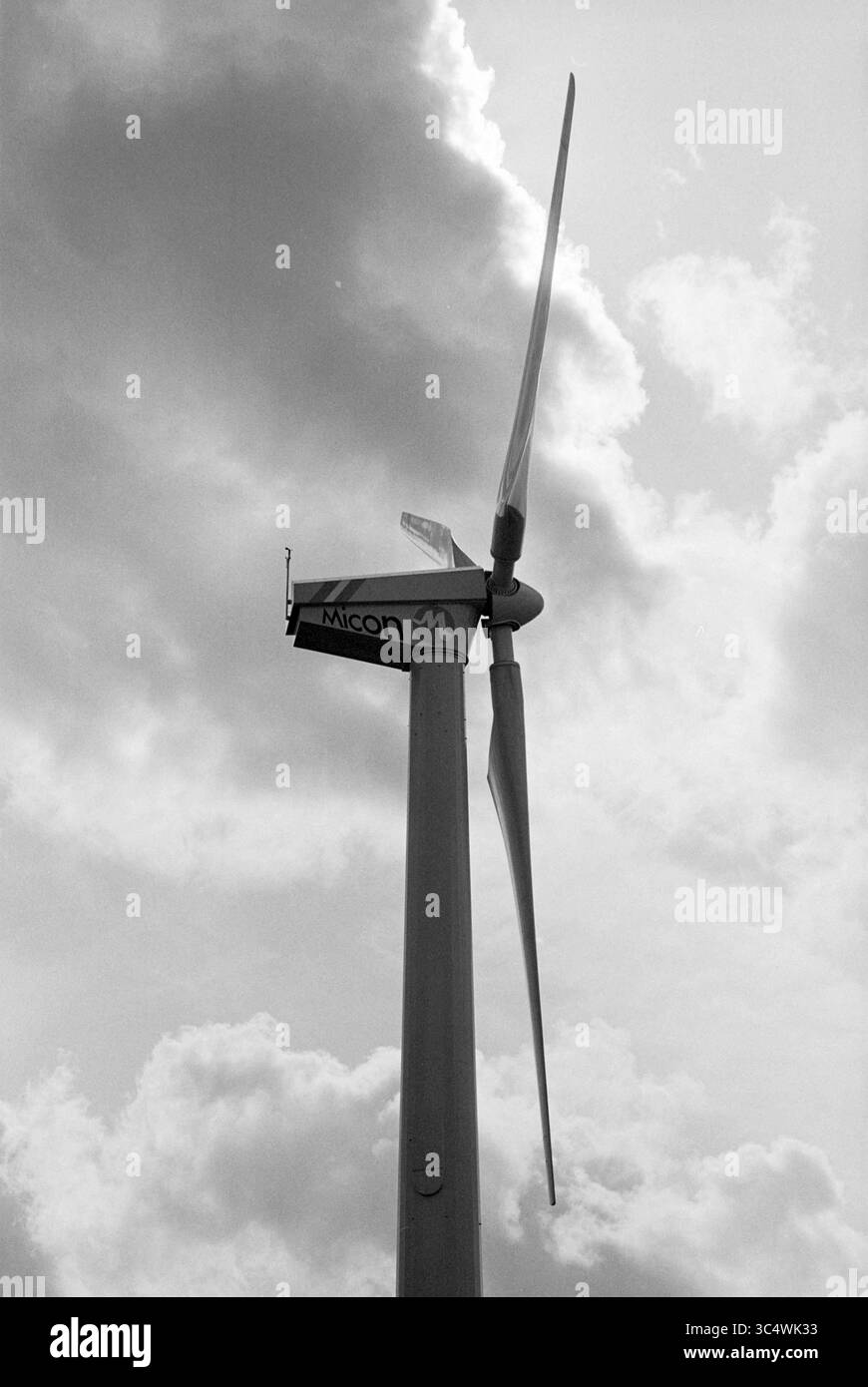 Towering wind turbine reaches sky hi-res stock photography and images ...