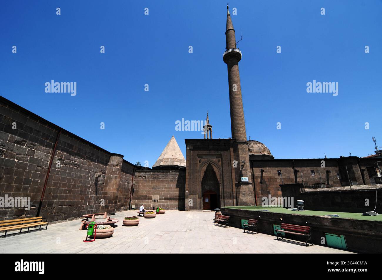 Hunat hi-res stock photography and images - Alamy