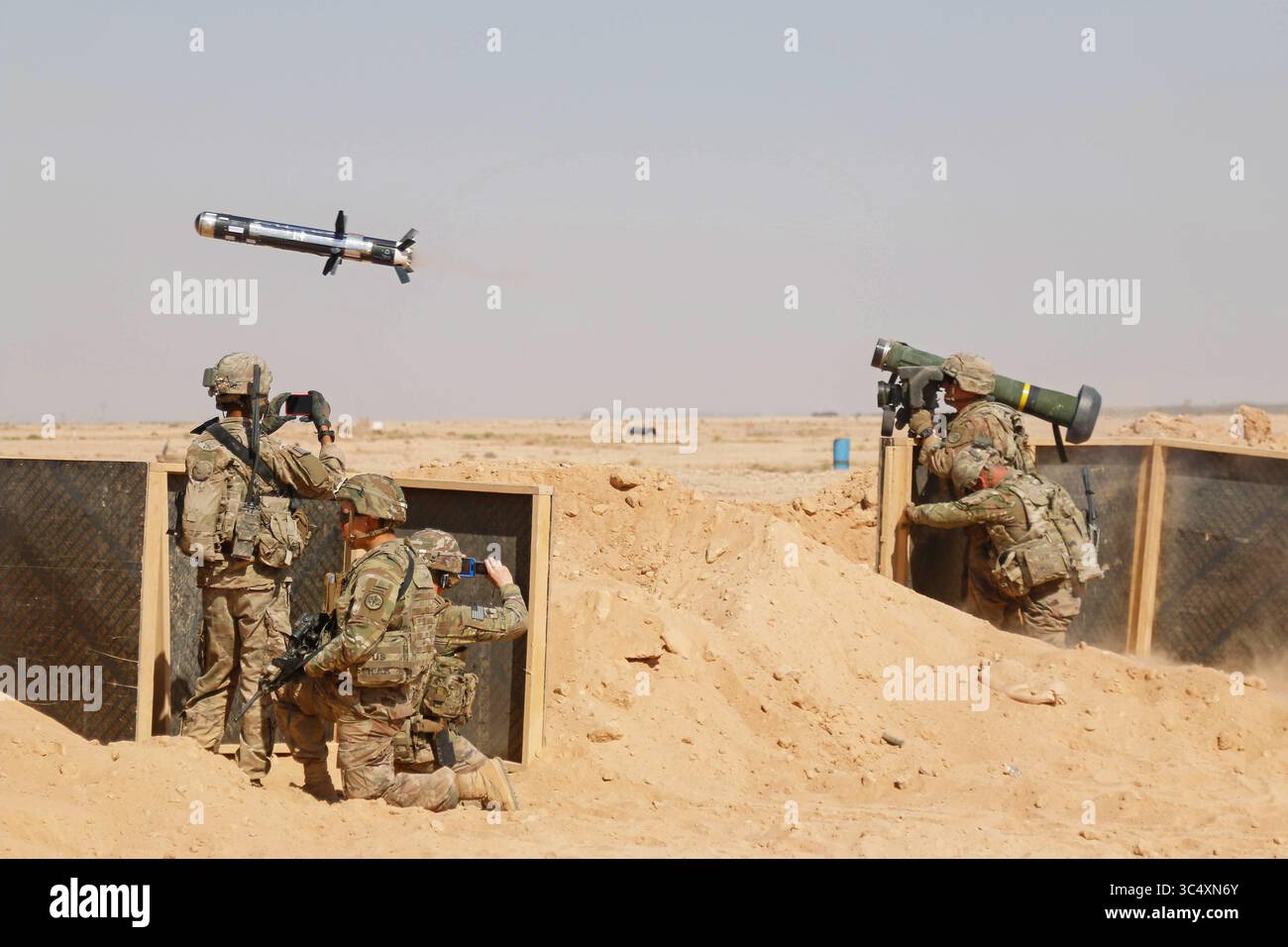September 26, 2018 - Al Asad Air Base, Iraq - A U.S. Soldier assigned ...