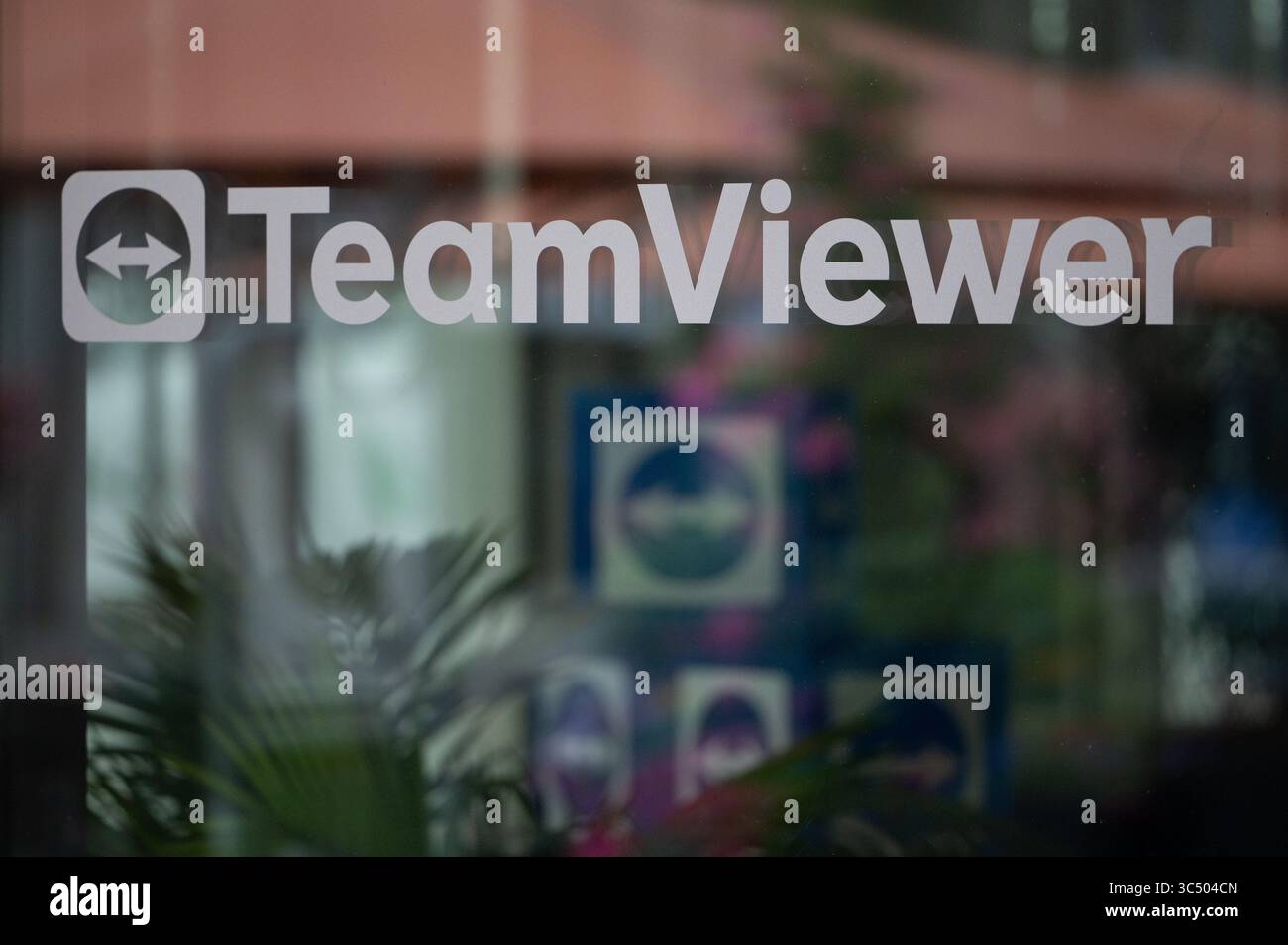 29 July 2025, Baden-Württemberg, Göppingen: The TeamViewer logo can be ...