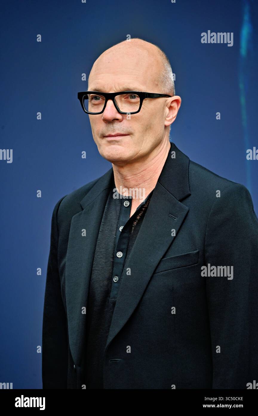 Andy nicholson hi-res stock photography and images - Alamy