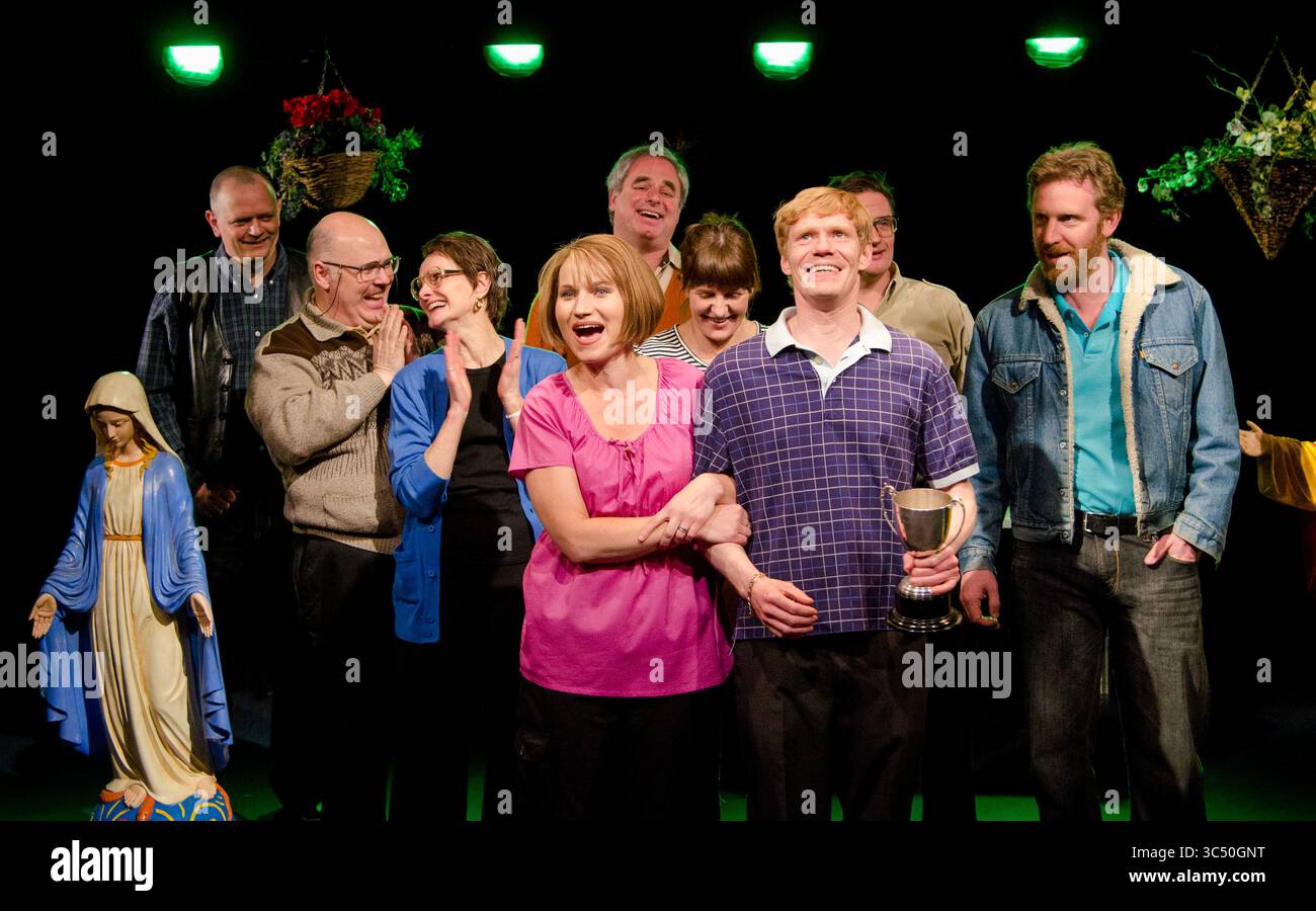 front row, l-r: Nick Holder (Ron), Nicola Sloane (Rosemary), Kate ...