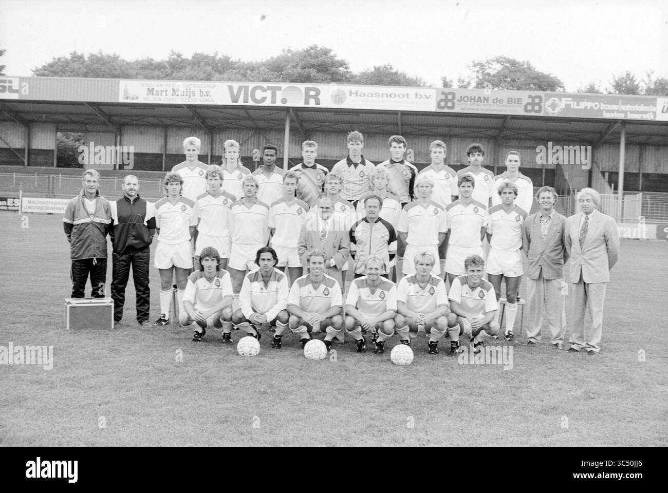 1st team telstar hi-res stock photography and images - Alamy