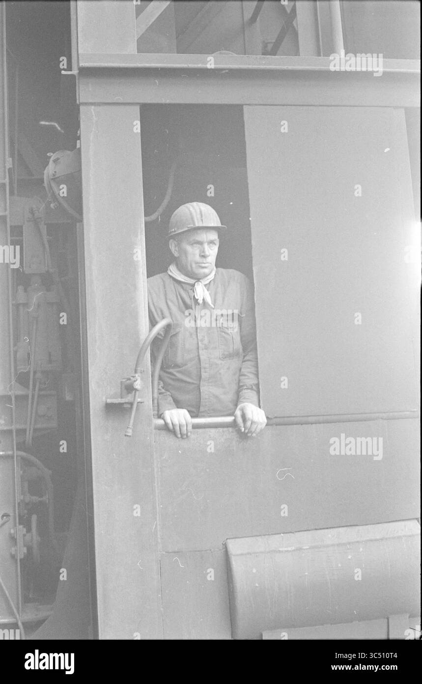 Worker with safety helmet, 25-04-1963 Whizgle News, Dutch Desk, The ...