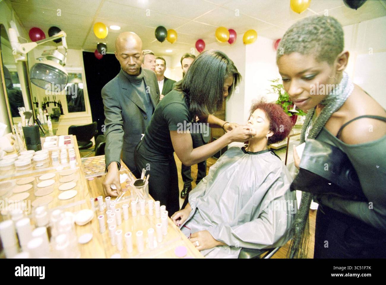 Bustling beauty salon scene hi-res stock photography and images - Alamy