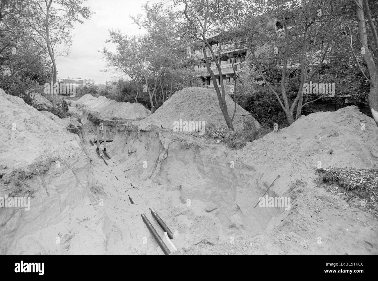 Construction site reveals deep trenches hi-res stock photography and ...