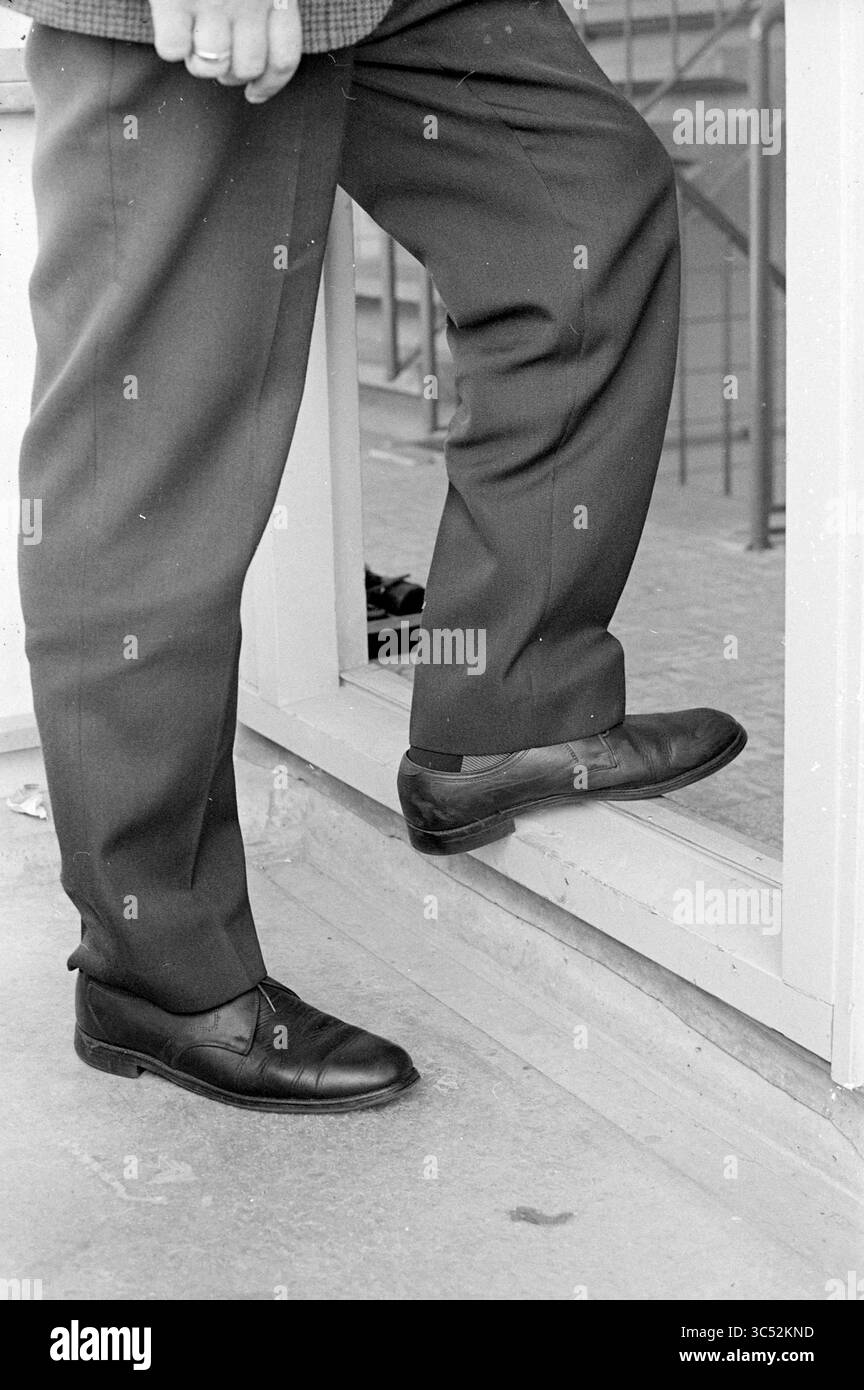 10 09 2000 Black and White Stock Photos & Images - Alamy