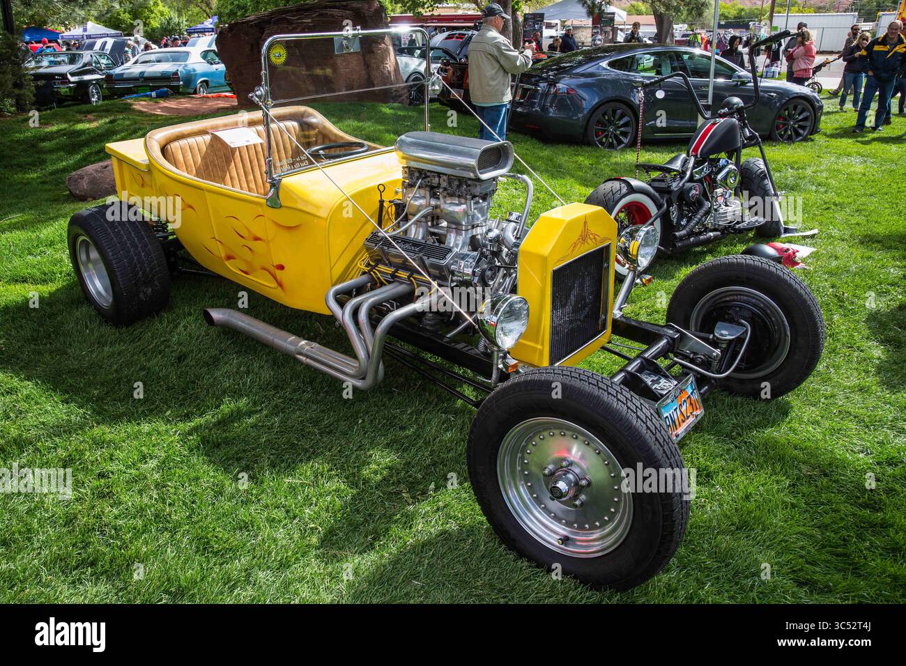 Vw bucket car hi-res stock photography and images - Alamy