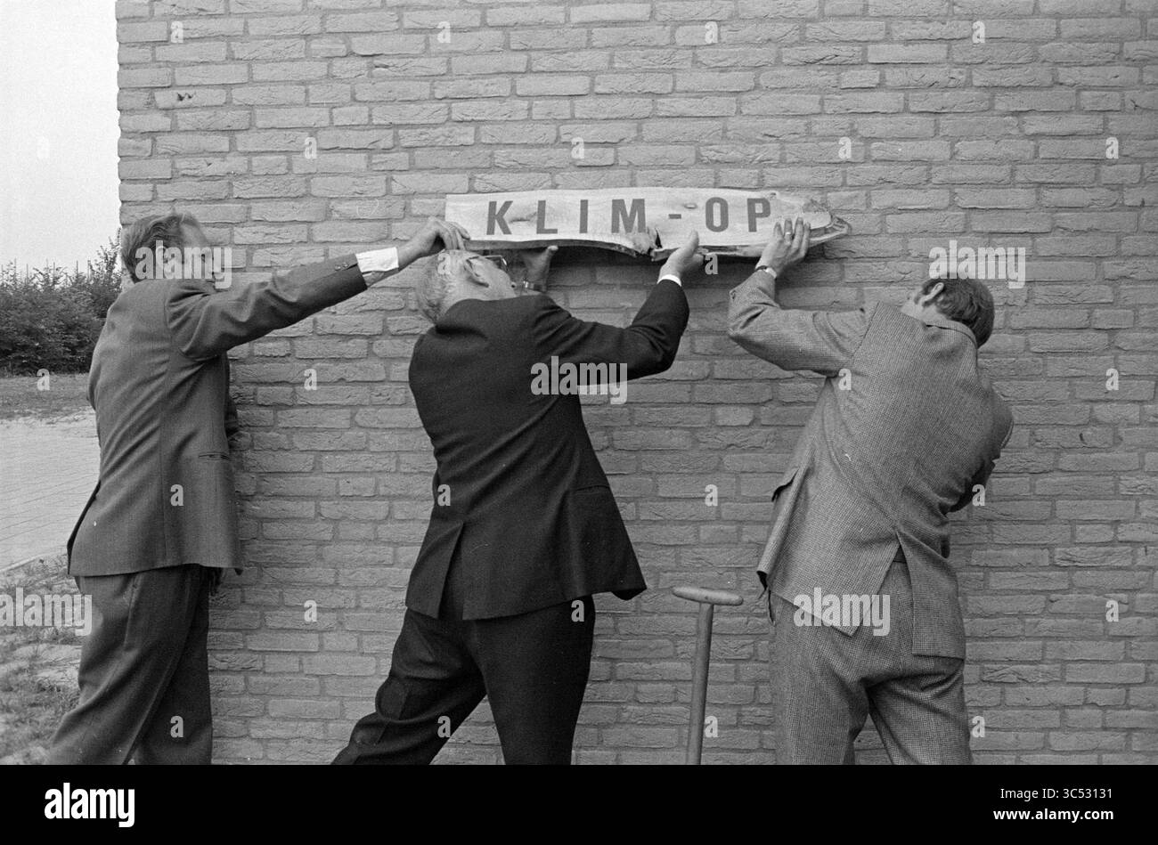 Opening of De Klimop primary school, Hoofddorp, The Netherlands, 06-08 ...