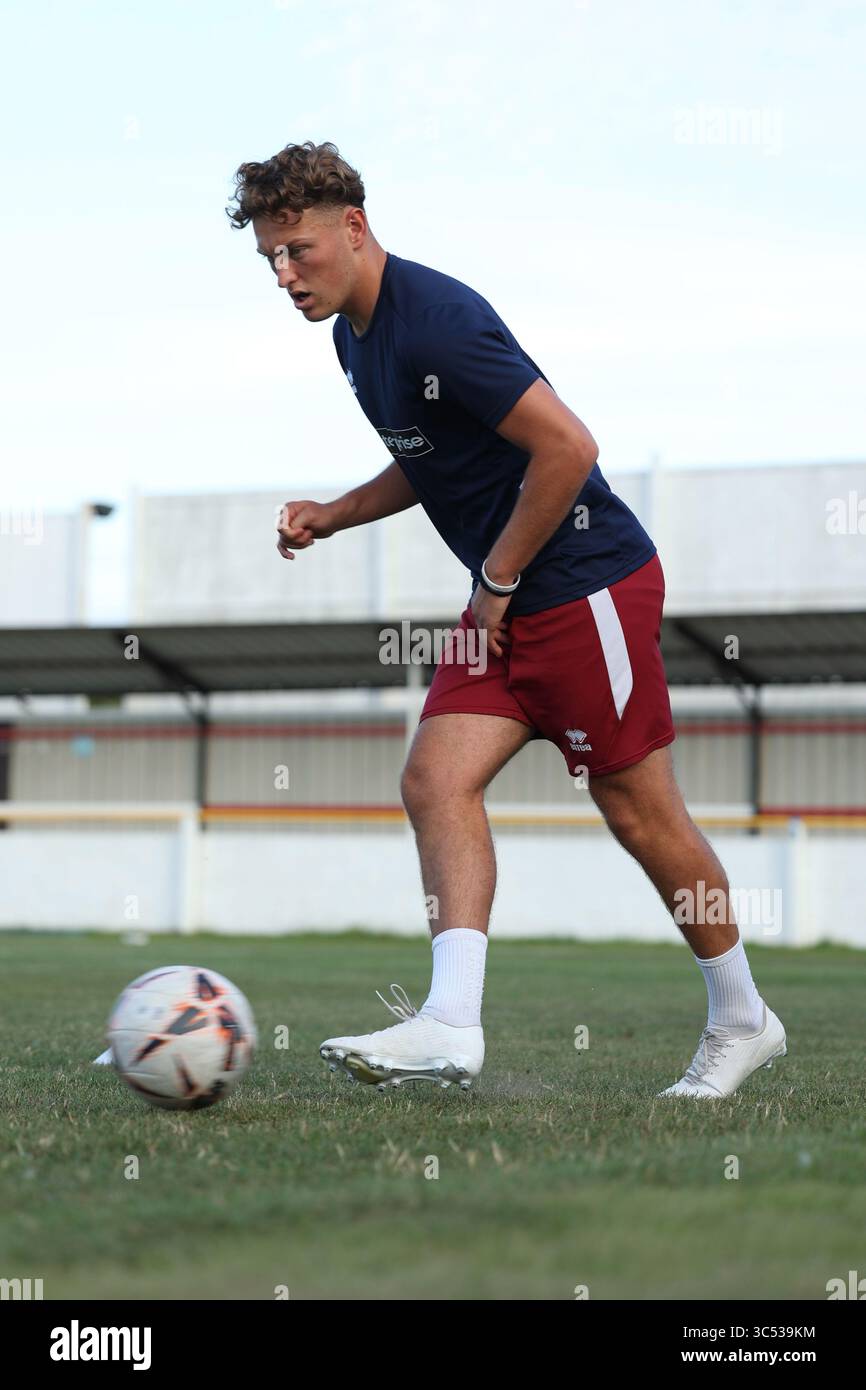 Josh Hedges of Chelmsford City warming up before the match between ...