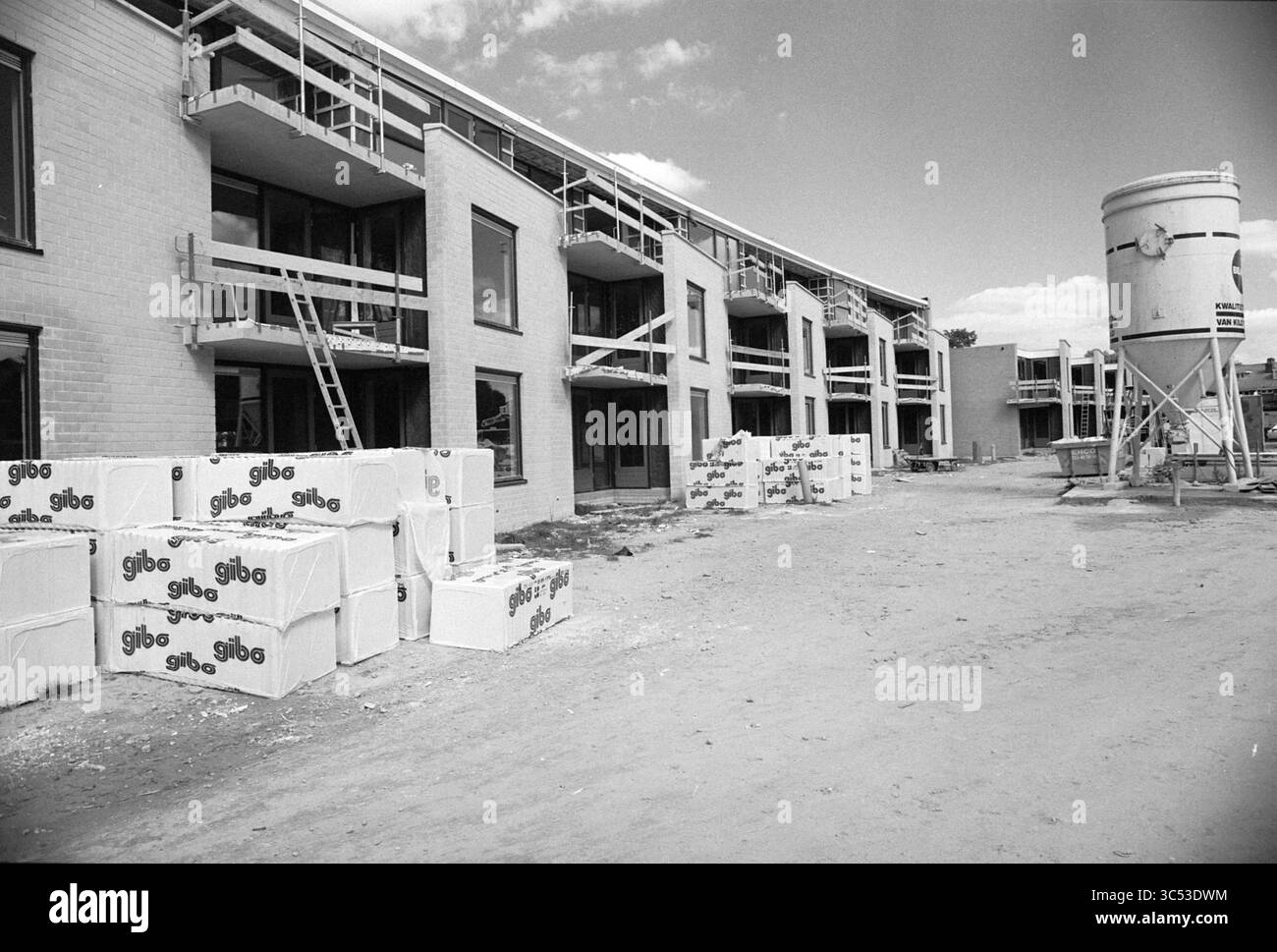 Construction site featuring partially Black and White Stock Photos ...