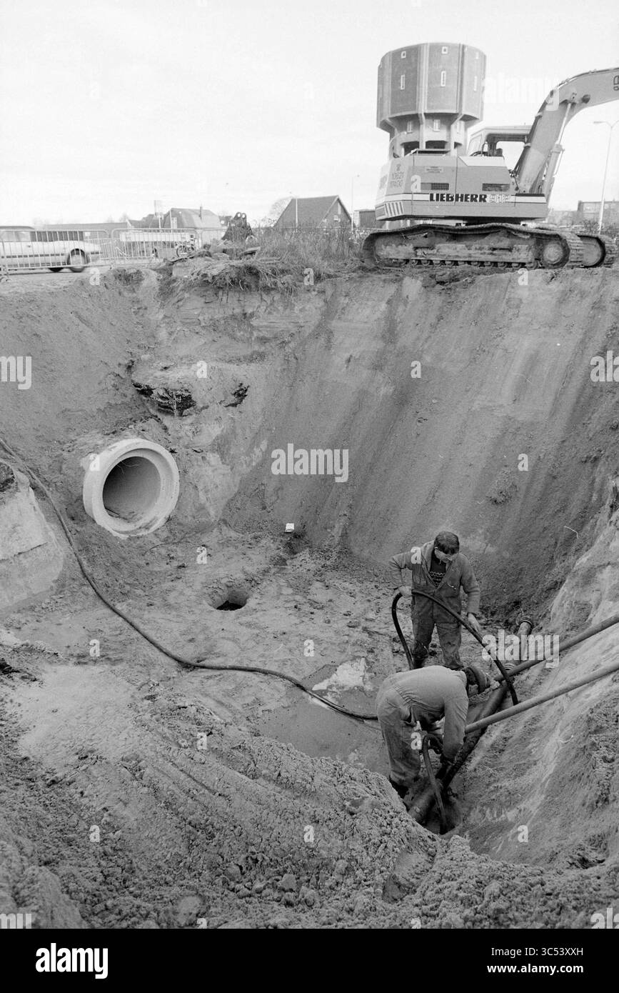 Curved earth edge Black and White Stock Photos & Images - Alamy