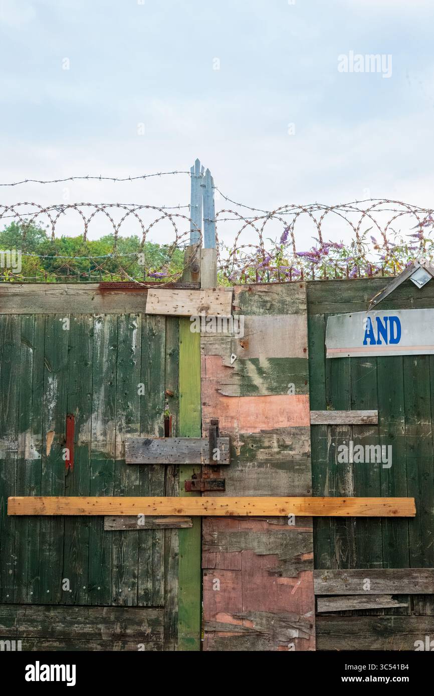 Broken warehouse and factory building in North Shields, July 2025 Stock ...