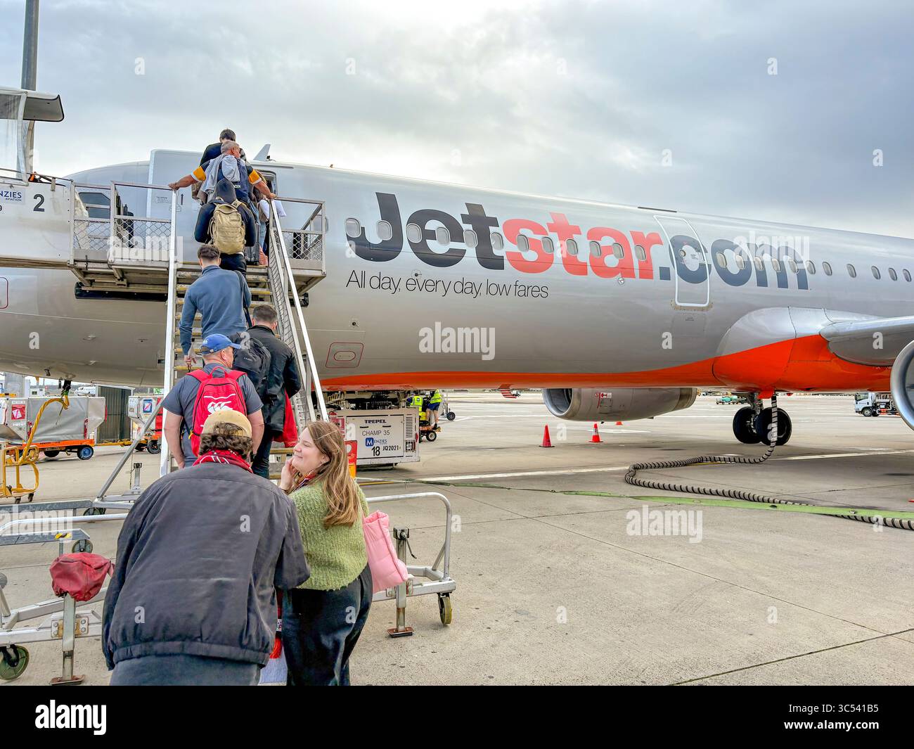 Jetstar A321 aeroplane on the tarmac at Melbourne Tullamarine airport ...