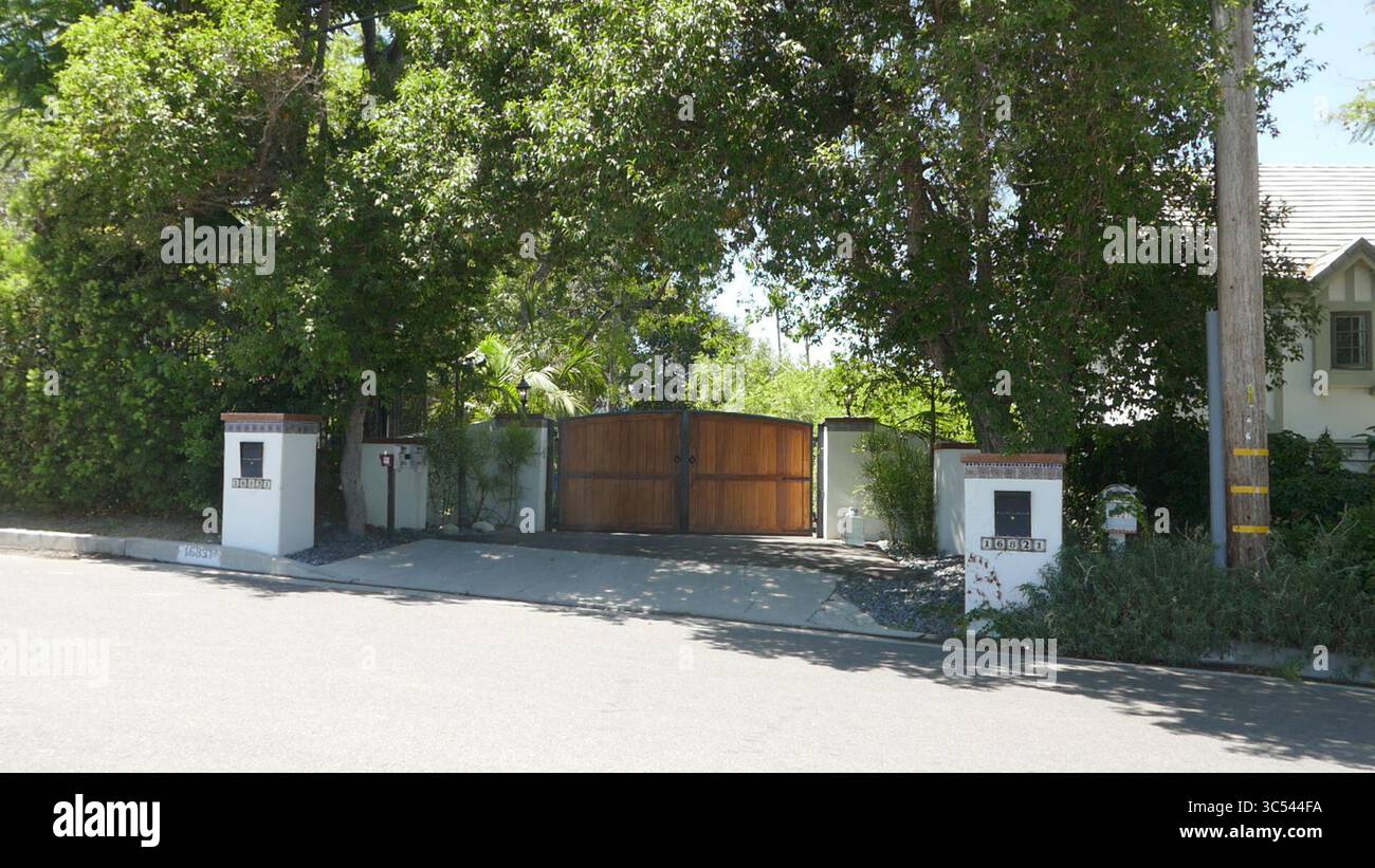 Encino, California, USA 28th July 2025 Actress Zendaya Home/house on ...