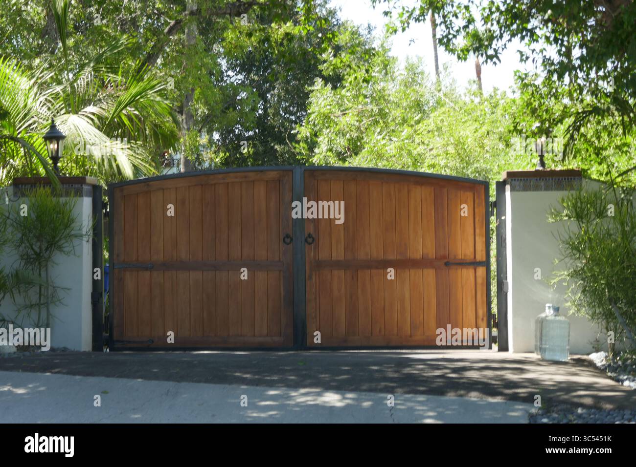 Encino, California, USA 28th July 2025 Actress Zendaya Home/house on ...