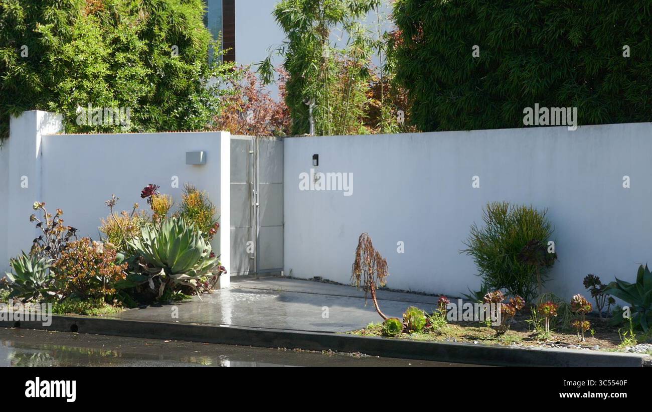 Raymond boodarian hi-res stock photography and images - Alamy