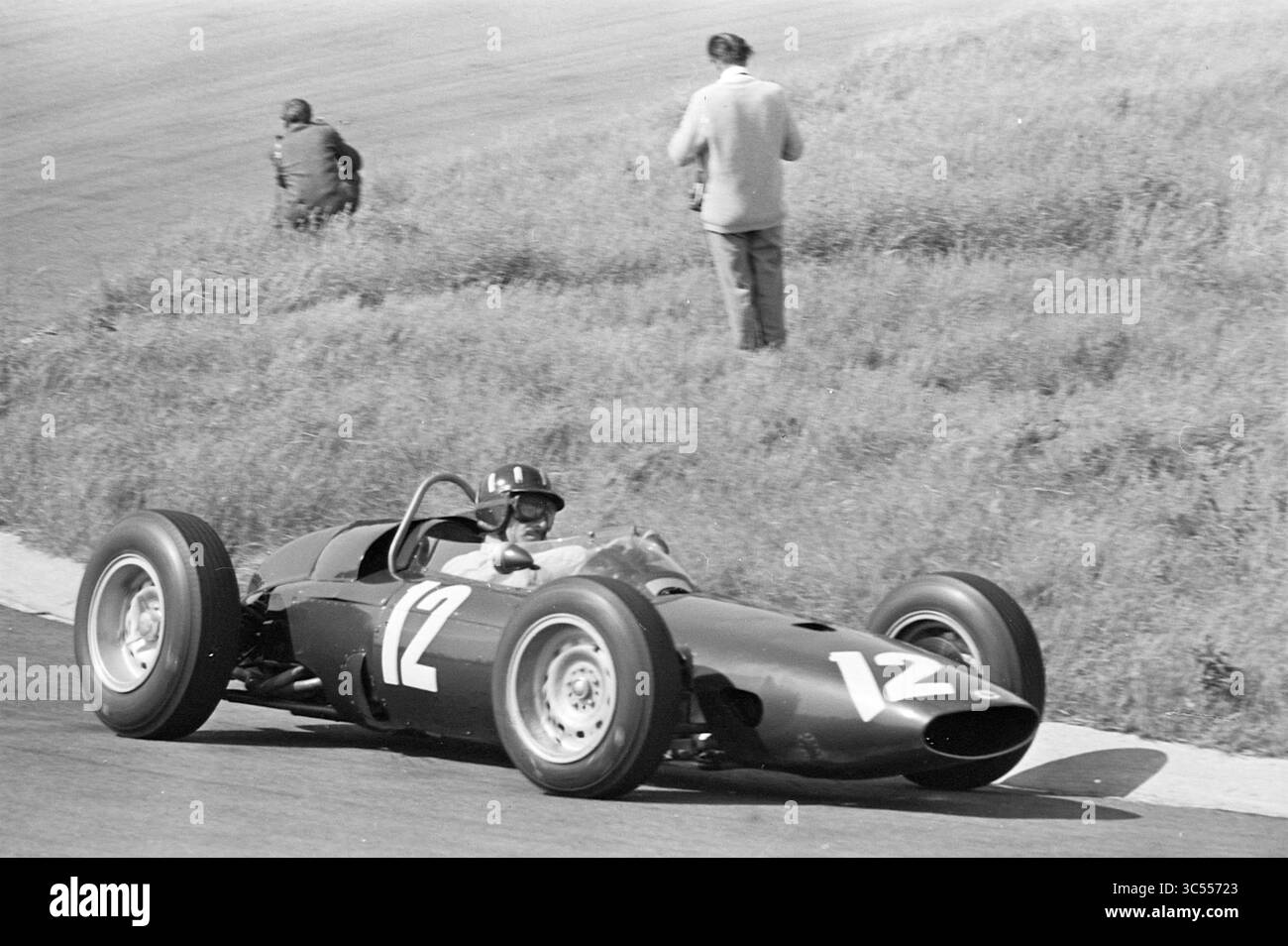 Austin-Healey sports cars bearing the names of Formula 1 drivers, at ...
