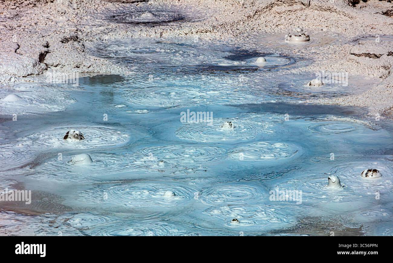 Yellowstone acidic feature hi-res stock photography and images - Alamy