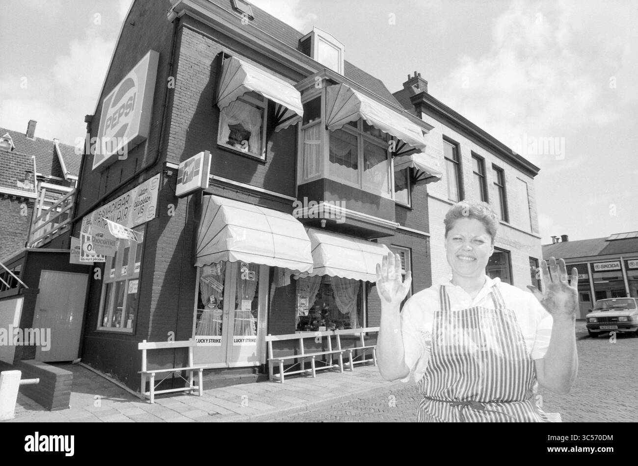Hands in dirt Black and White Stock Photos & Images - Alamy