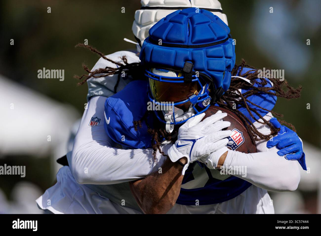 Los Angeles Rams safety Kamren Curl (3) wraps up wide receiver Jordan ...