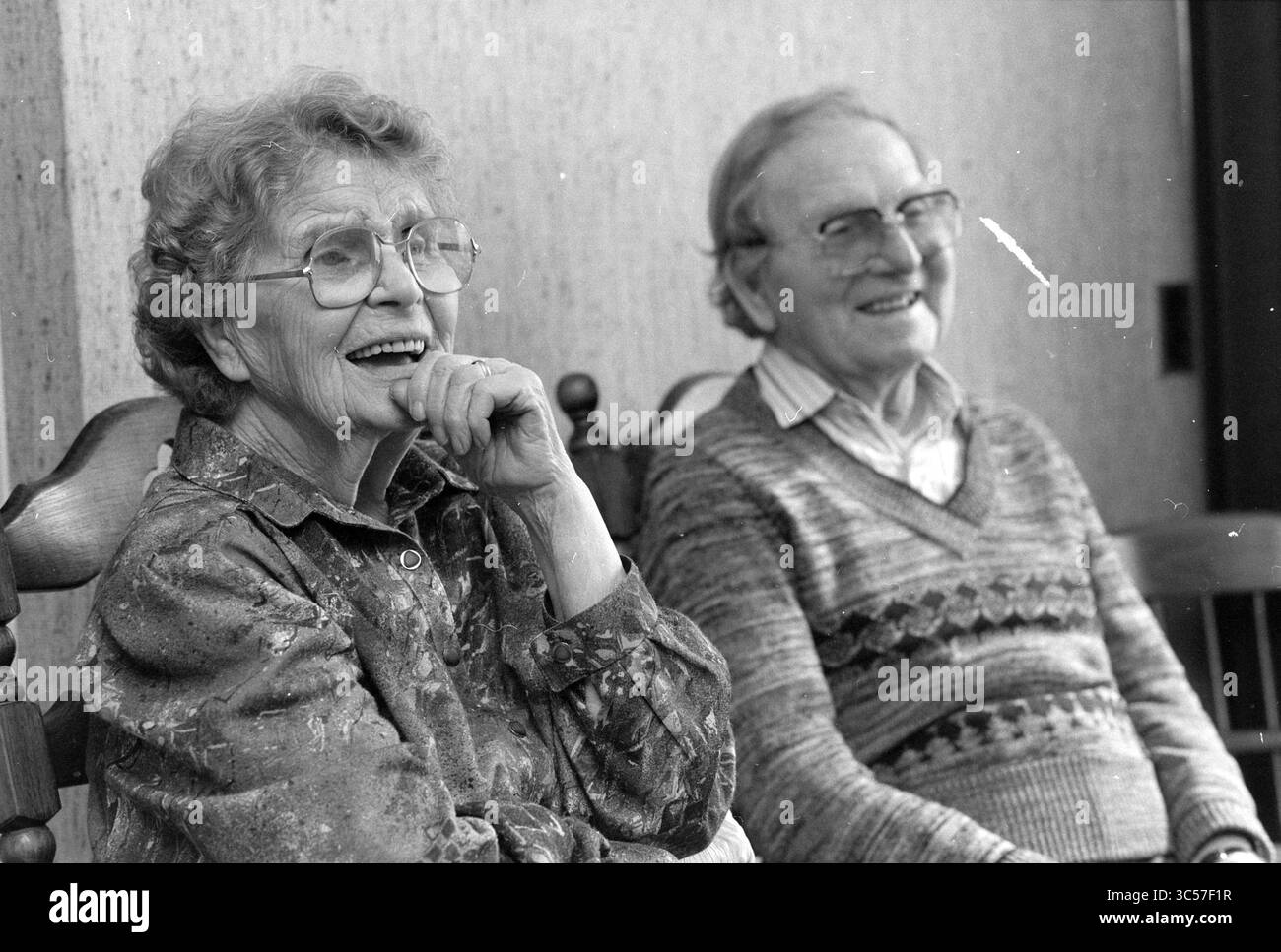 Portrait of an old couple at the table interviewed by a man, 00-03-1992 ...