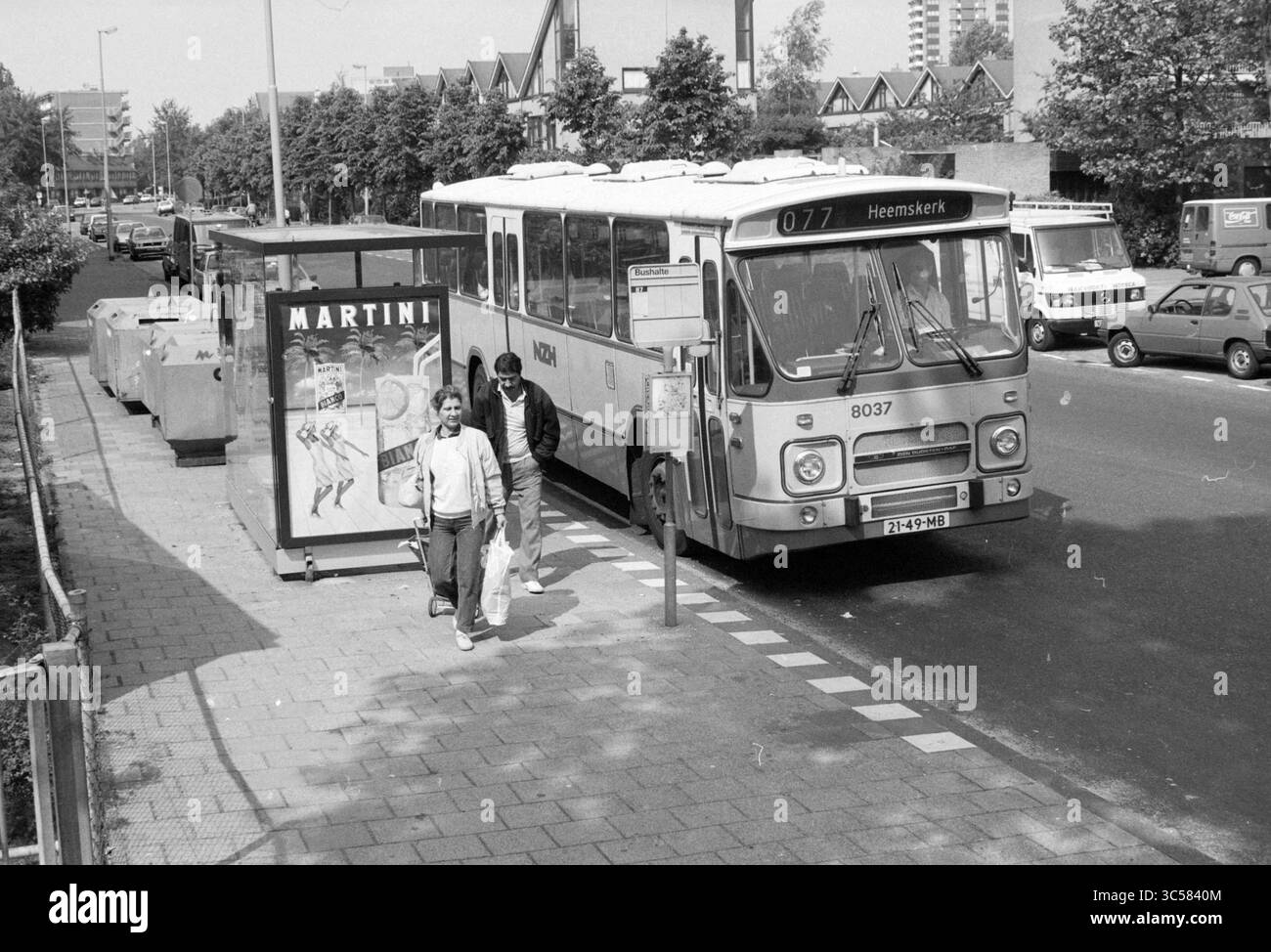 Vintage city bus labeled hi-res stock photography and images - Alamy