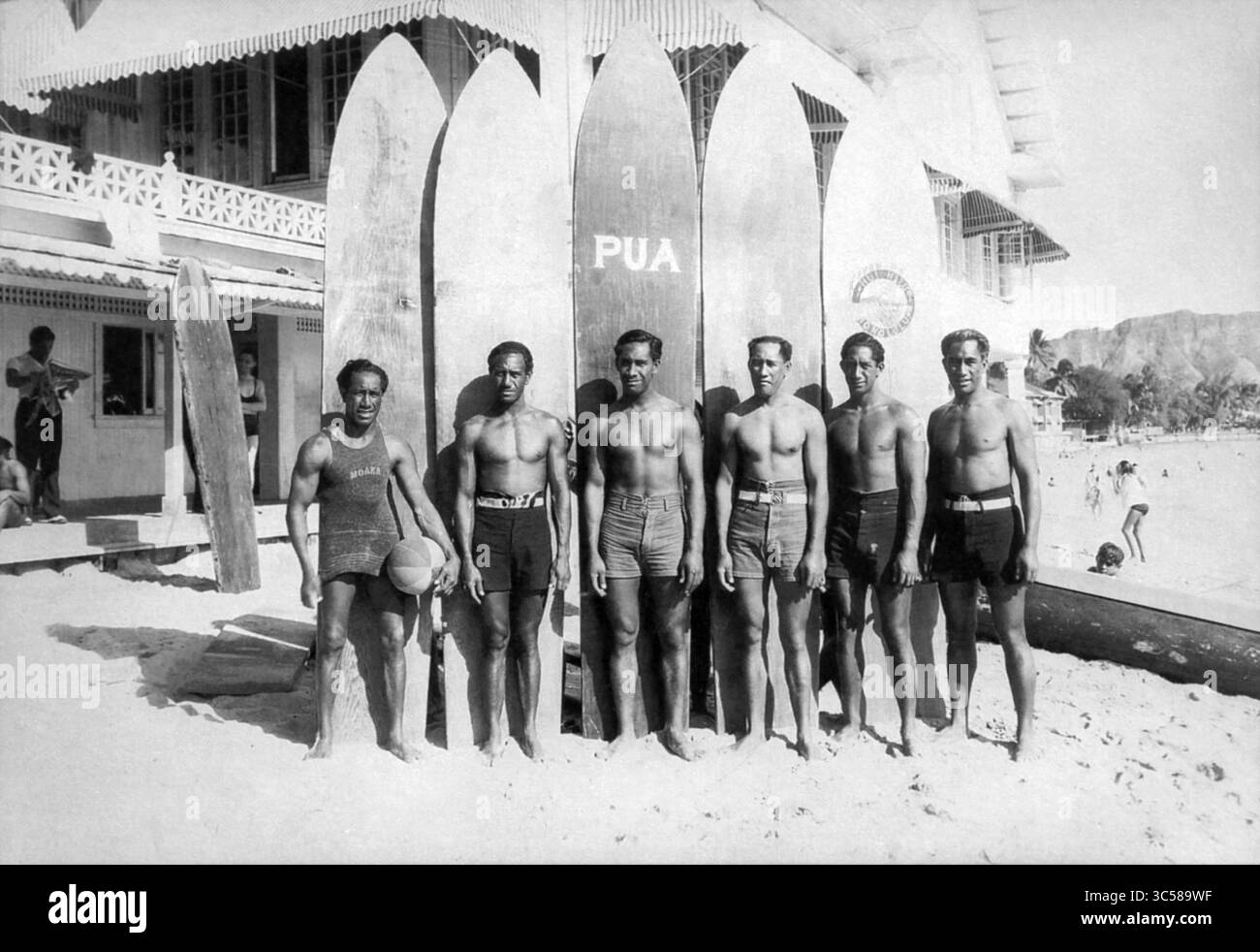 The Kahanamoku brothers (L to R: Bill, Sam, Louis, David, Sargent and ...