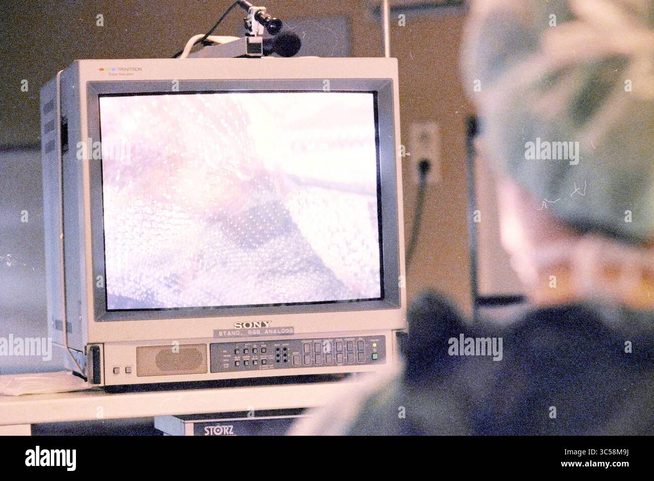 Surgical operation video hi-res stock photography and images - Alamy