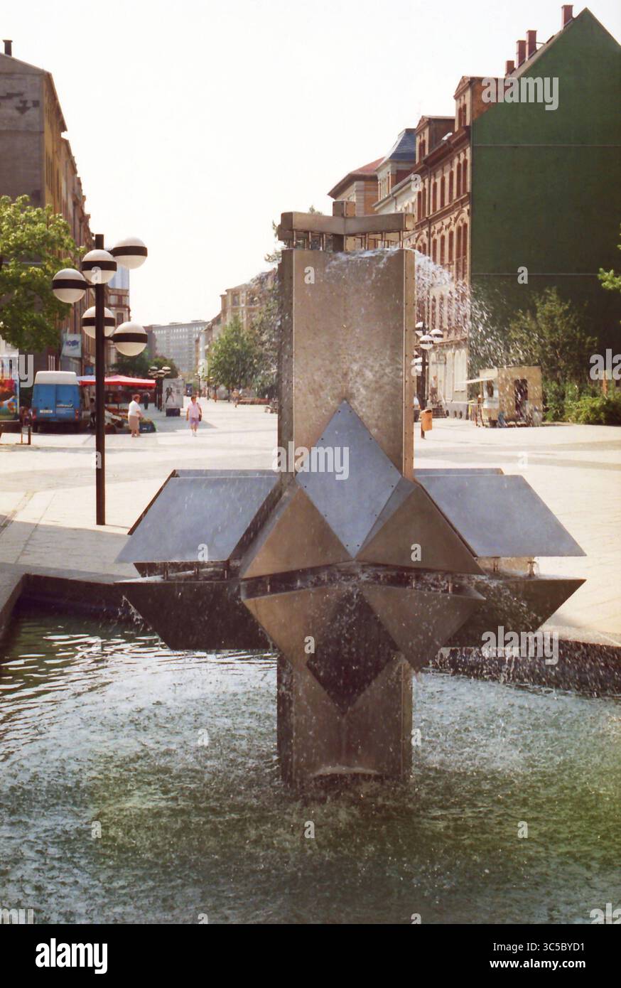 Wasserspiele 20.08.1998, Chemnitz, Wasserspiele Brunnen Auf Dem Brühl