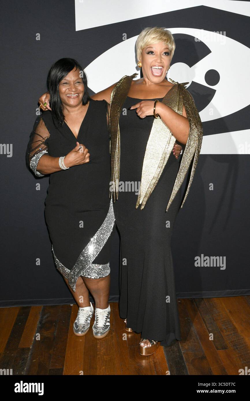 Rachelle Wallace (mom), Marisha Wallace in attendance for CABARET AT ...