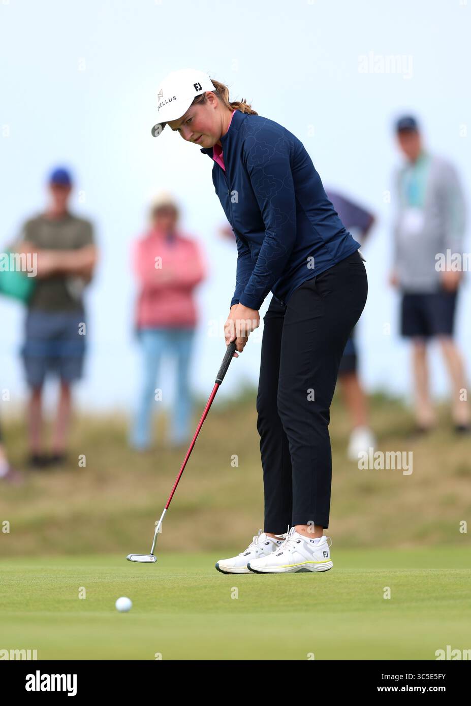 England's Lottie Woad putts on the green at Royal Porthcawl Golf Cub ...
