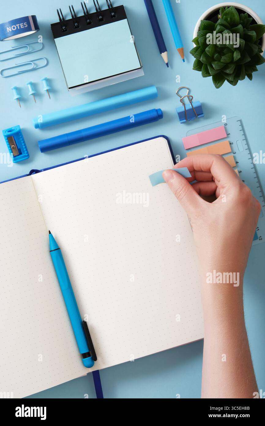 Home post layout hi-res stock photography and images - Alamy
