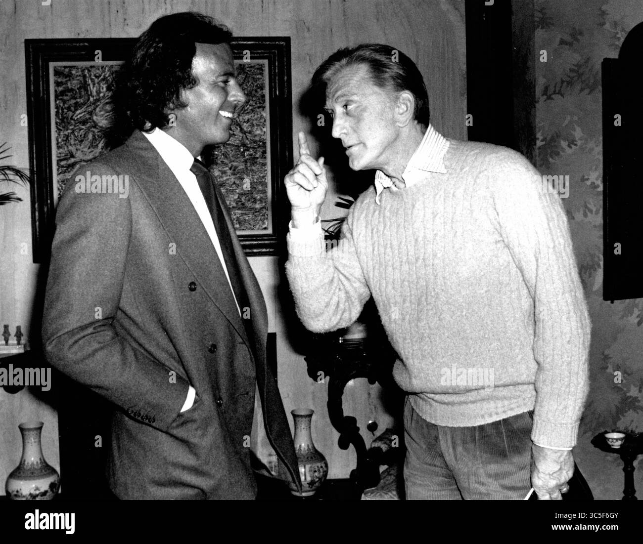 Beverly Hills, California, USA: Actor KIRK DOUGLAS, right, with singer ...