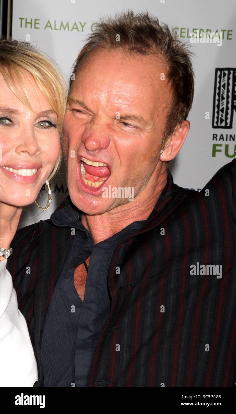 Sting at The Almay Concert to Celebrate the Rainforest Fund's 21st ...