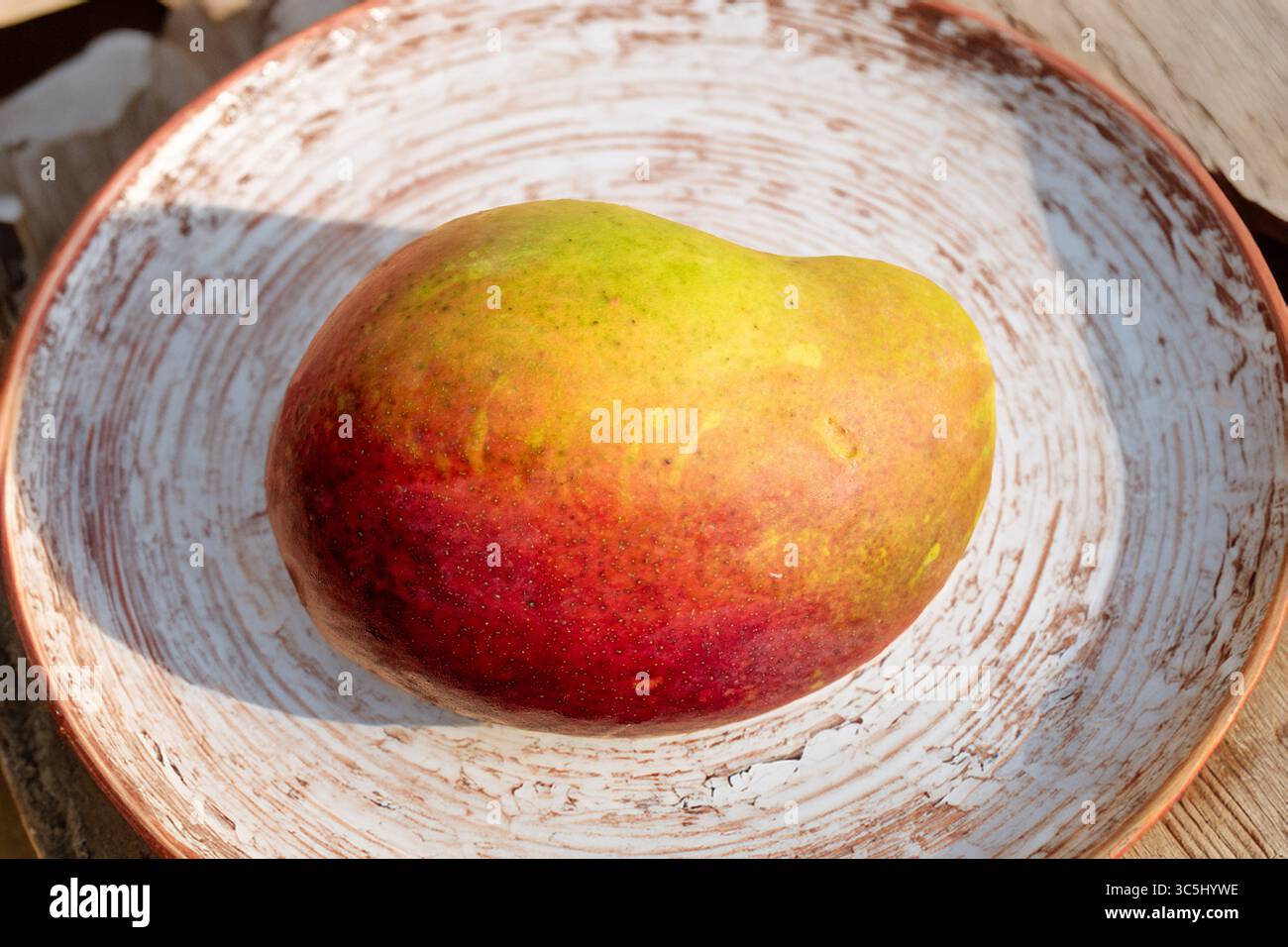 Rare mangoes hi-res stock photography and images - Alamy
